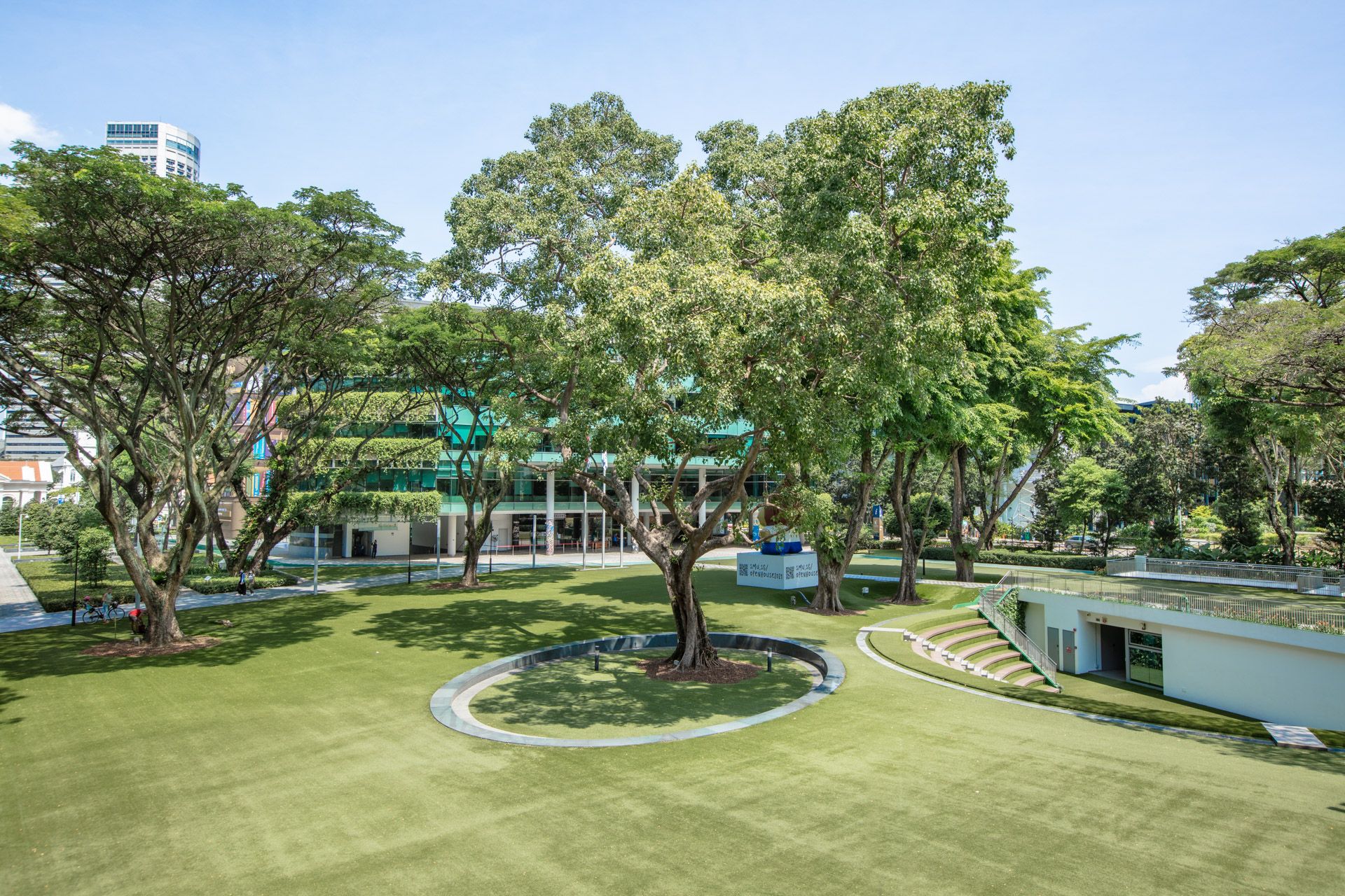 Outdoor Event & Exhibition | Singapore Management University (SMU)