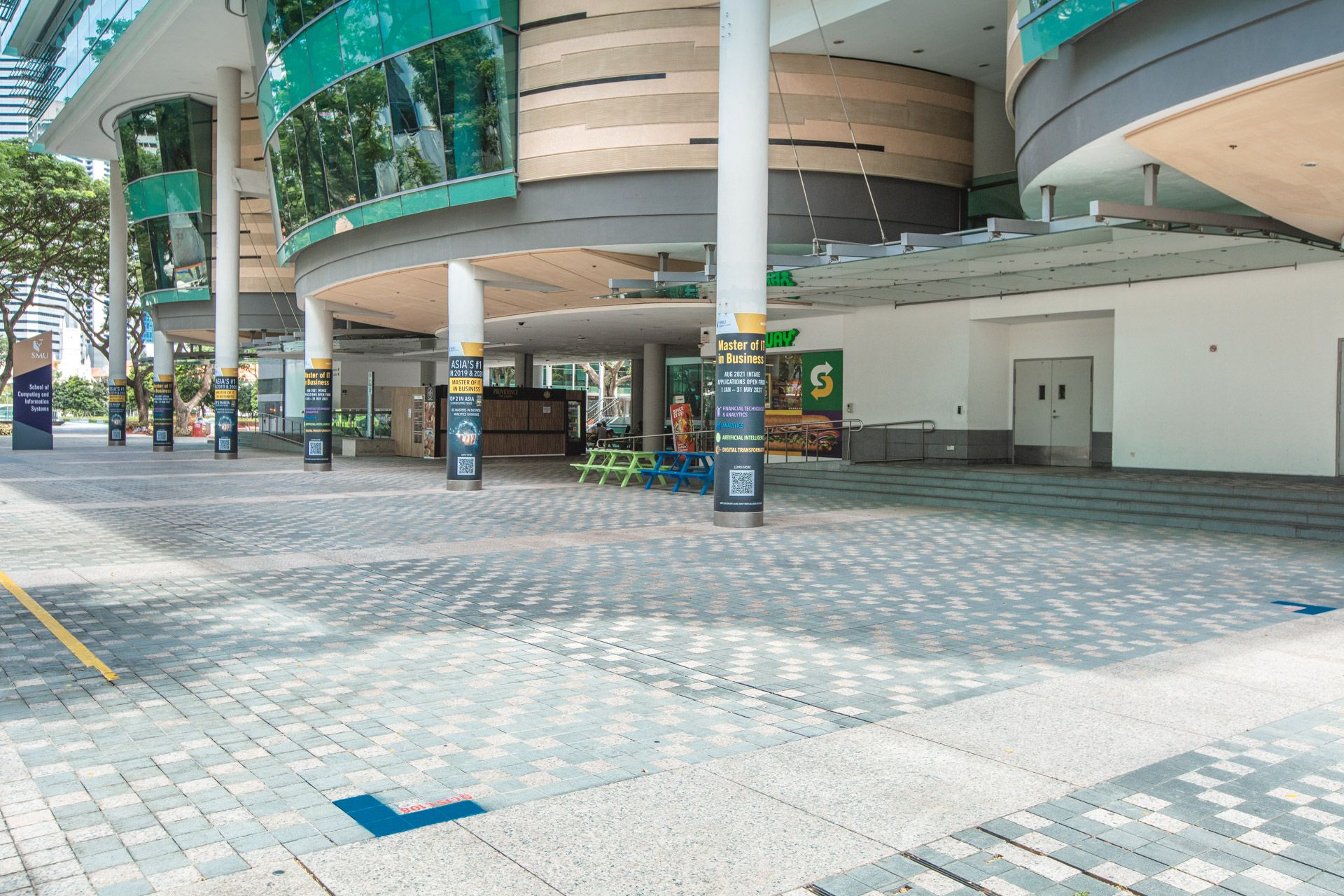 Outdoor Event & Exhibition | Singapore Management University (SMU)