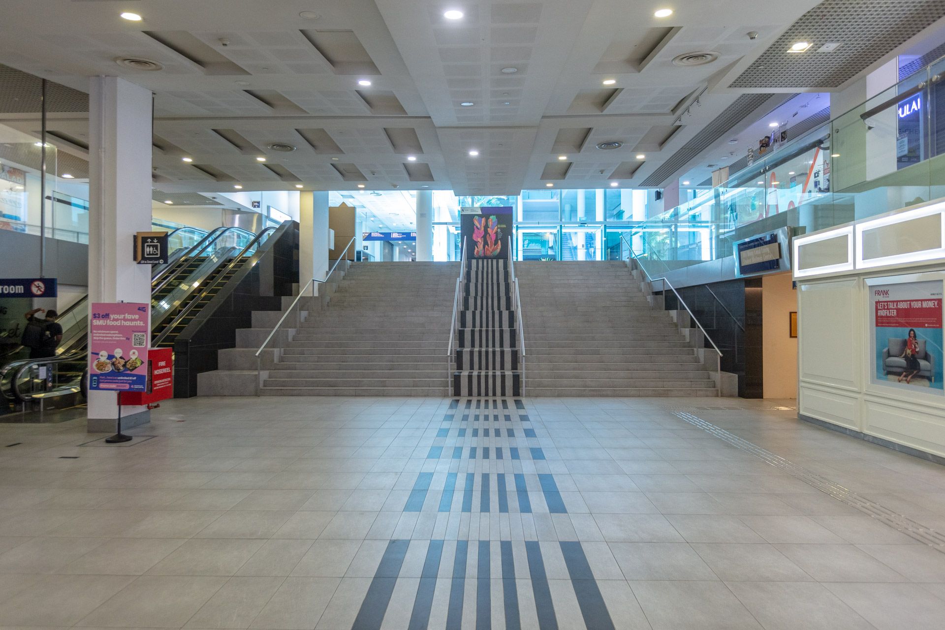 Outdoor Event & Exhibition | Singapore Management University (SMU)