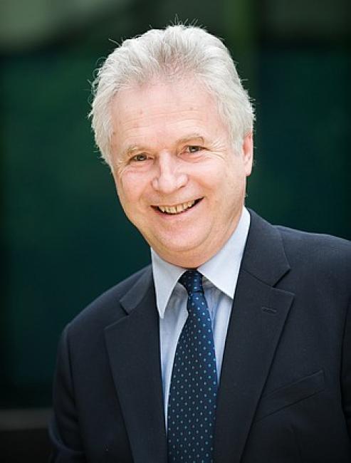 Prof Maxwell King | Singapore Management University (SMU)